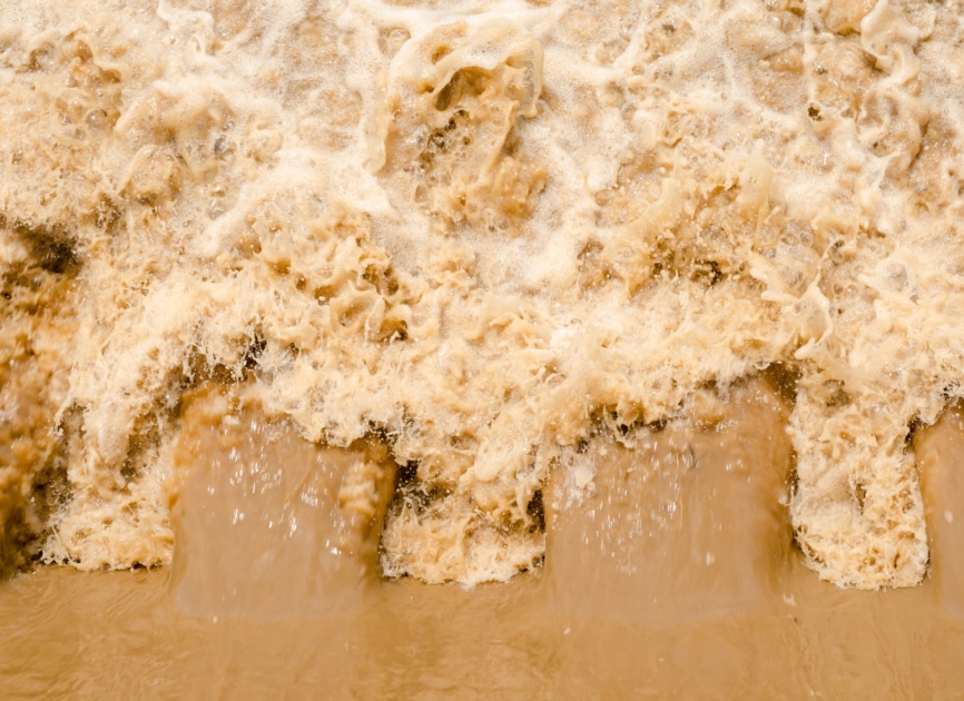 Flash Floods: What You Need to Know to Stay Safe - Farmers' Almanac ...