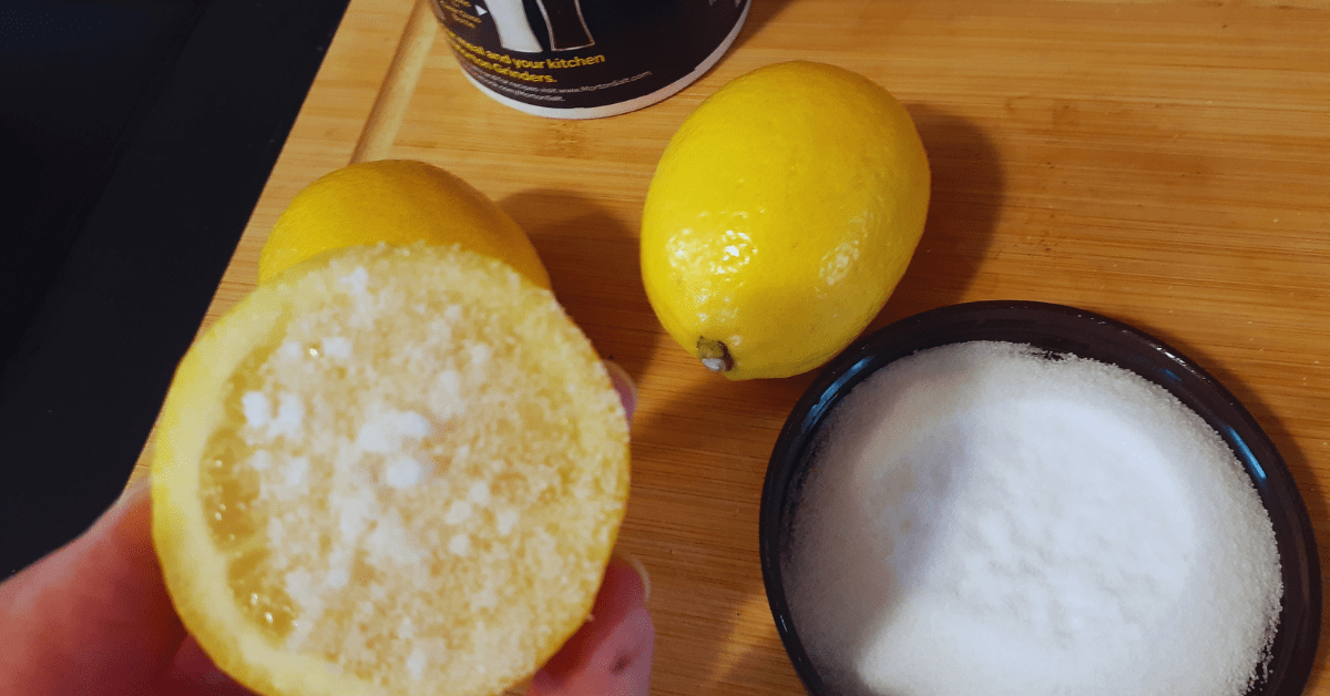 We Used Our Favorite Hack On These Kitchen Cabinets And The Results ...