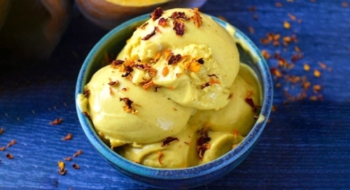 Golden Gelato - A Holiday Recipe - Farmers' Almanac
