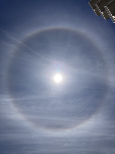 What's A Sun Halo? - Farmers' Almanac - Plan Your Day. Grow Your Life.